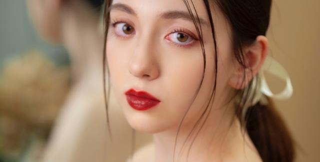 「プロも"プチプラコスメ"使うんですか！」 真似できそう秋メイク…話題アイテムの選び方 | SASARU [ささる]